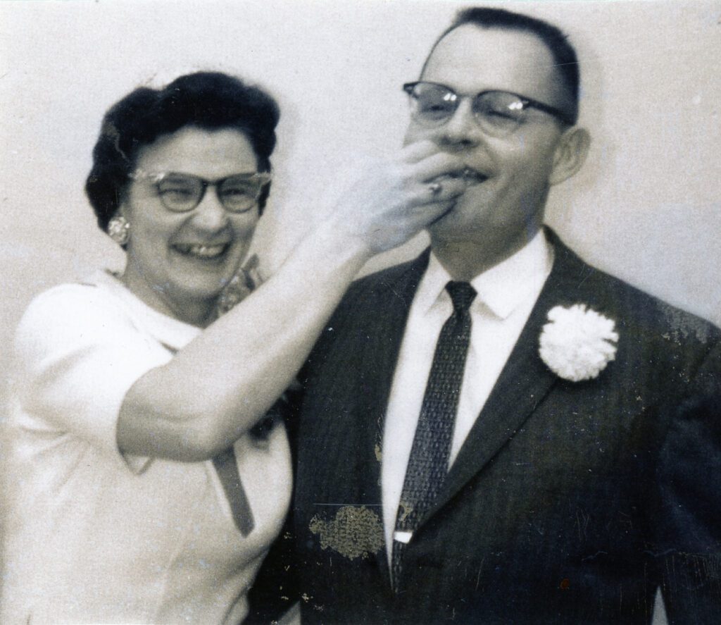 Theodore and Anna (Kappes) Doerr Family - Pat Burns